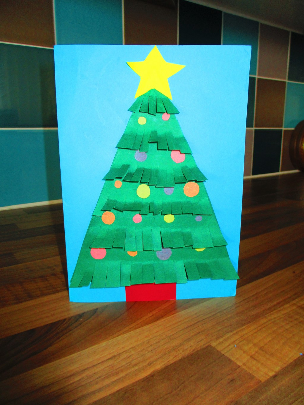Snipped Christmas tree card - This Crafty Family
