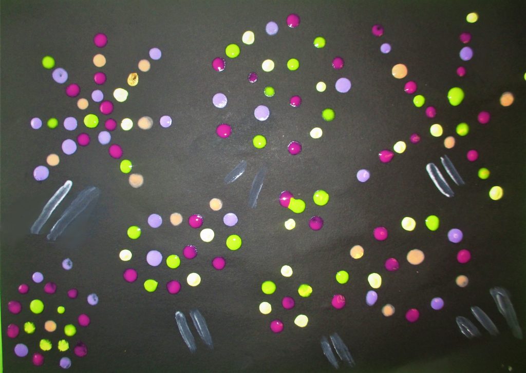 Q-tip painted fireworks. - This Crafty Family - Crafts for kids