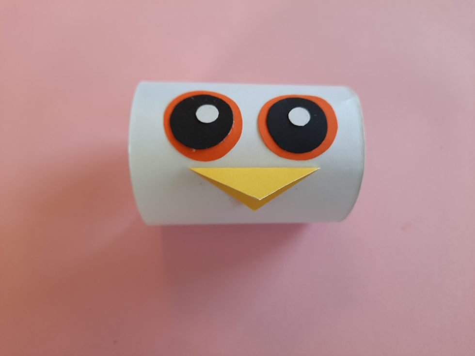 Easy paper owl craft - This Crafty Family - Crafts for kids