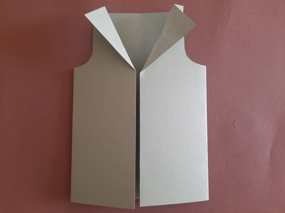 Handmade fishing jacket card - This Crafty Family - crafts for kids.