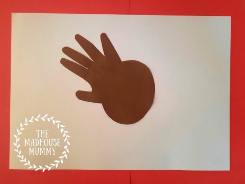 Hand print robin craft - This Crafty Family - Crafts for kids