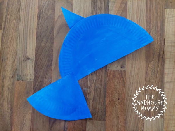 Paper plate dolphin craft - This Crafty Family - Crafts for kids