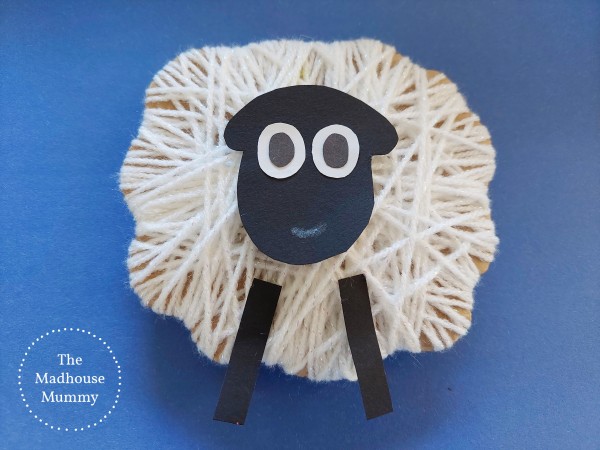 Yarn wrapped sheep craft - This Crafty Family - Crafts for kids