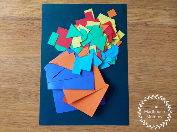 Haunted house shape collage - This Crafty Family - Crafts for kids