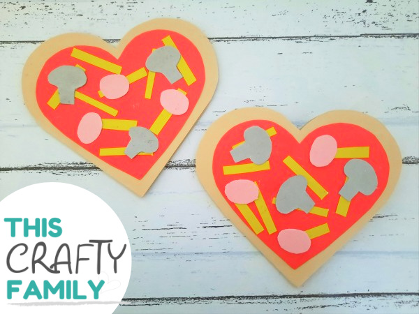 Heart shaped pizza cards - This Crafty Family - Crafts for kids