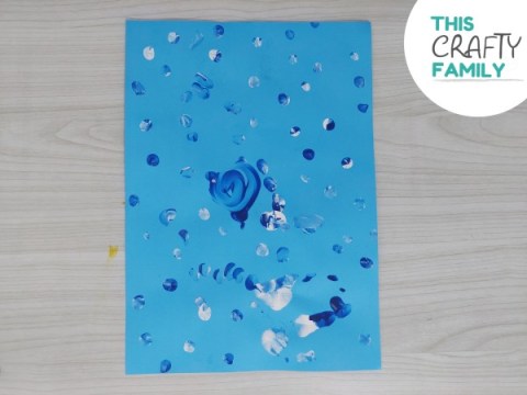 Paper plate umbrella craft - This Crafty Family