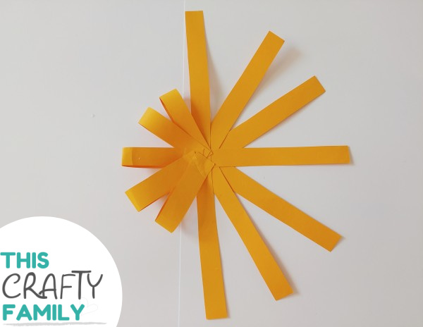 Paper flower pot craft - This Crafty Family - Crafts for kids