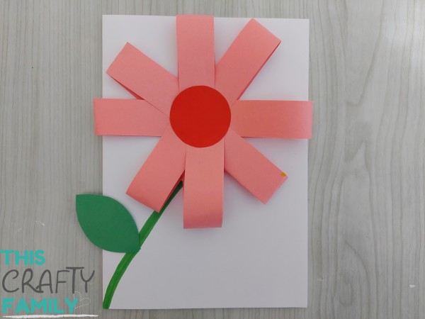 Cute handmade flower card - This Crafty Family