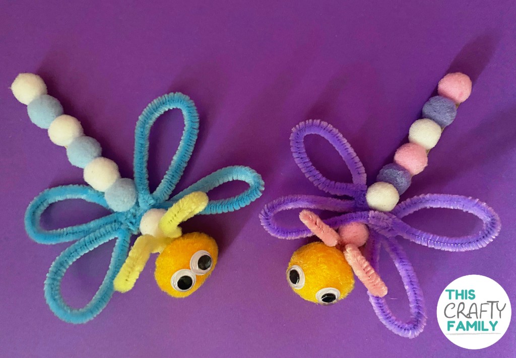 Summer Dragonfly craft - This Crafty Family