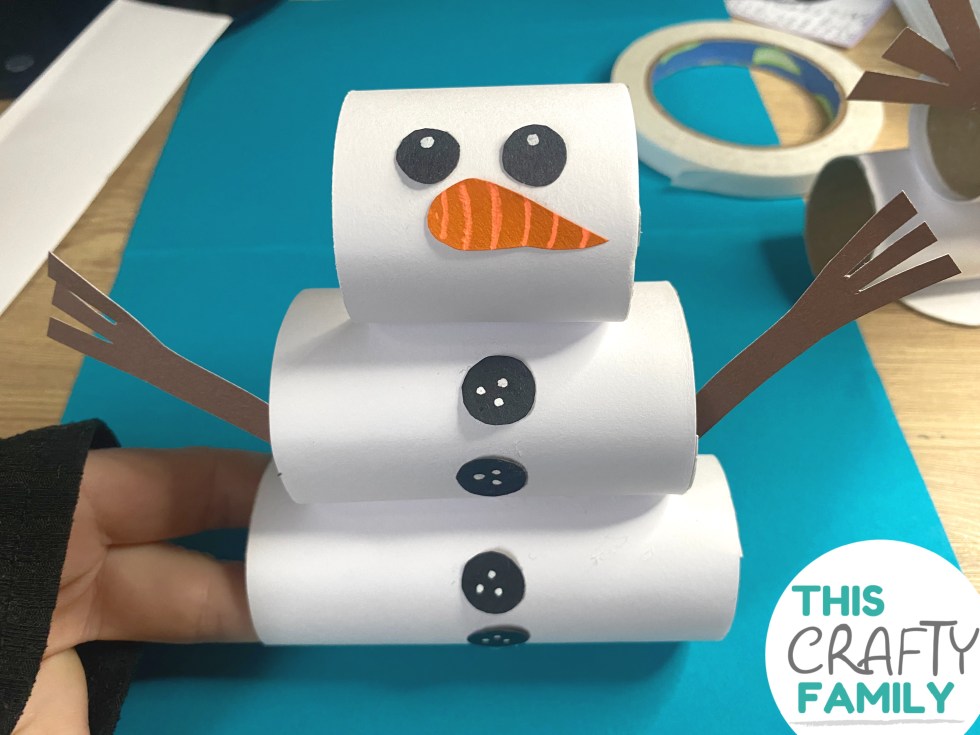 Paper snowman craft - This Crafty Family
