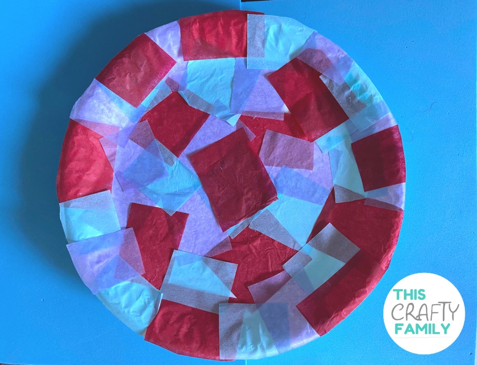 Paper plate baubles - This Crafty Family