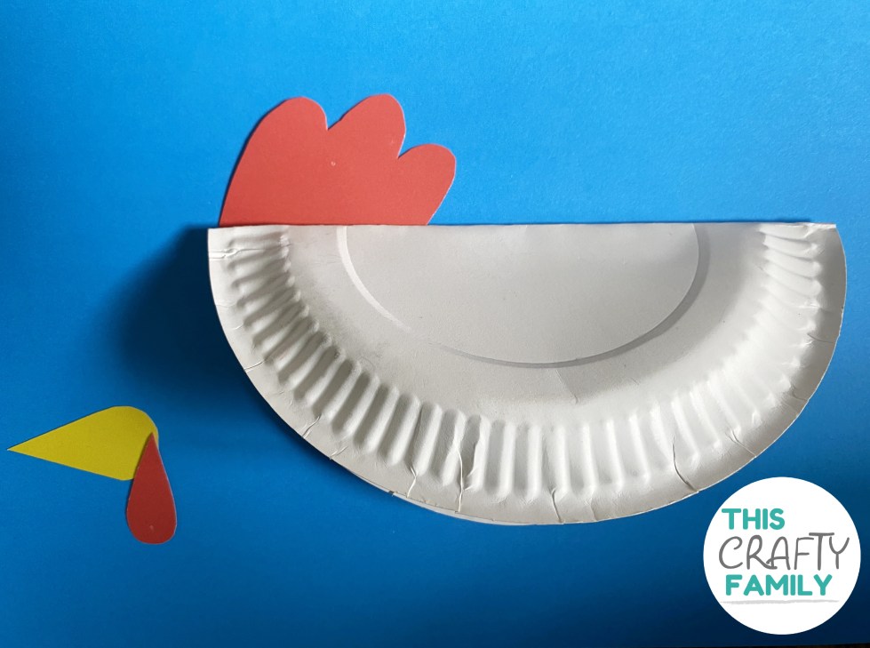 Paper plate chicken - This Crafty Family