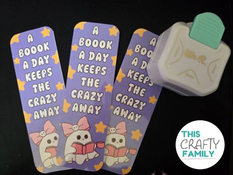 How to make laminated bookmarks - This Crafty Family