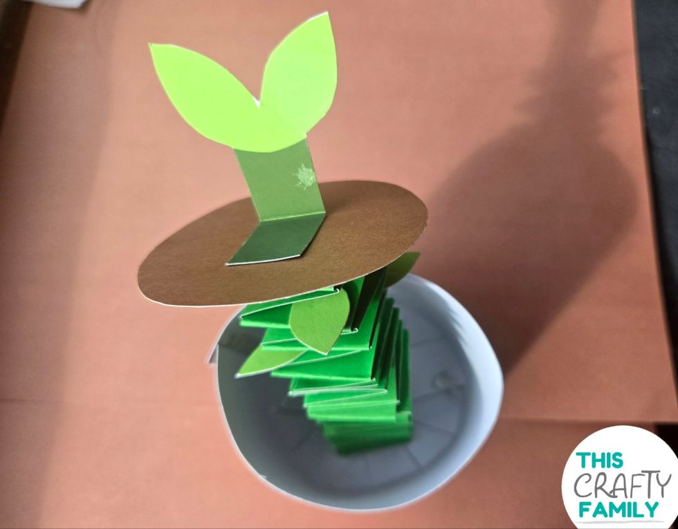 Printable jack and the beanstalk figures and growing beanstalk craft ...
