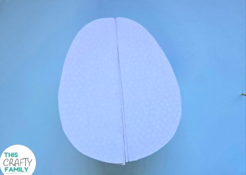 Paper Easter egg decorations - This Crafty Family